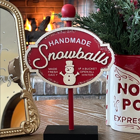 None | Holiday | New Vintage Inspired Cottage North Pole Snowman ...